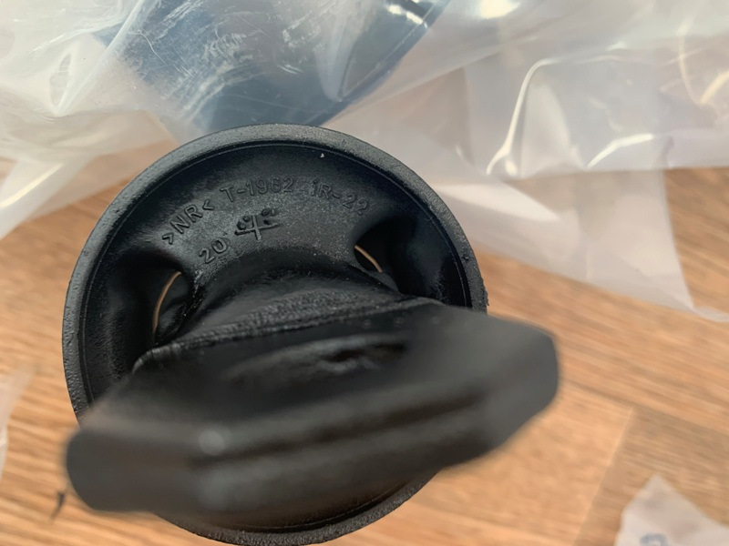 Подвеска — Ford Kuga (1G), 2,5 л, 2011 года | расходники | DRIVE2