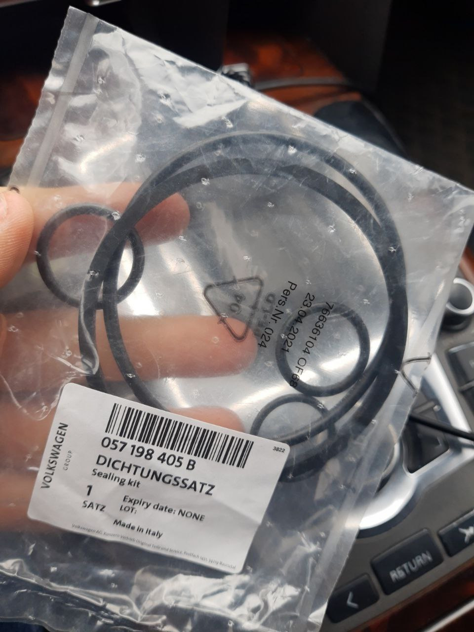 057198405B Набор уплотнений для VAG | Запчасти на DRIVE2
