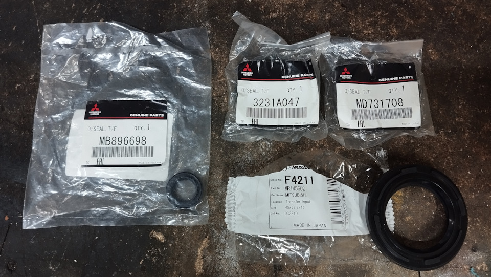 Подготовка раздатки к замене. Замена всех сальников на раздатке МКПП ...