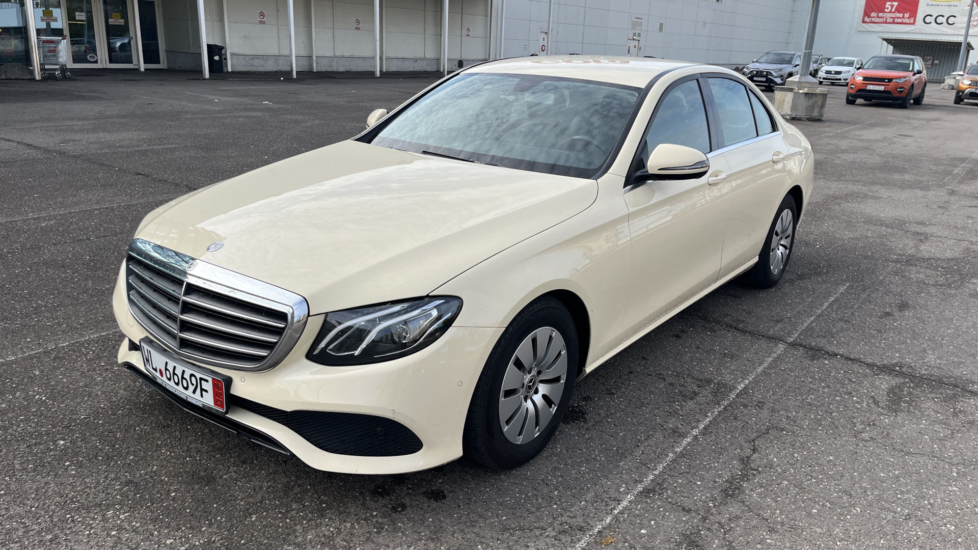 Mercedes-Benz E-Class (W213) 1.6 дизельный 2019 | taxi на DRIVE2