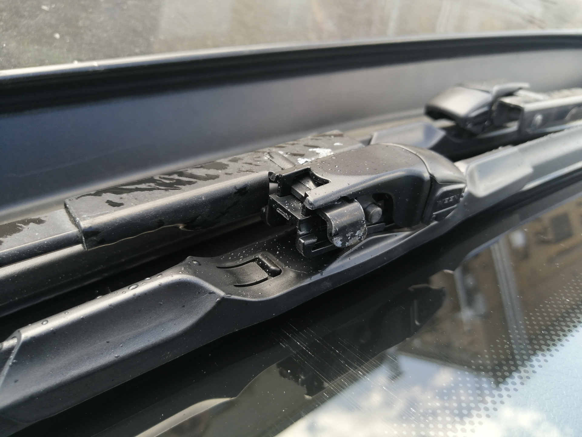 Щётки WEEN Nautilus — Peugeot 407, 1,8 л, 2004 года | аксессуары | DRIVE2