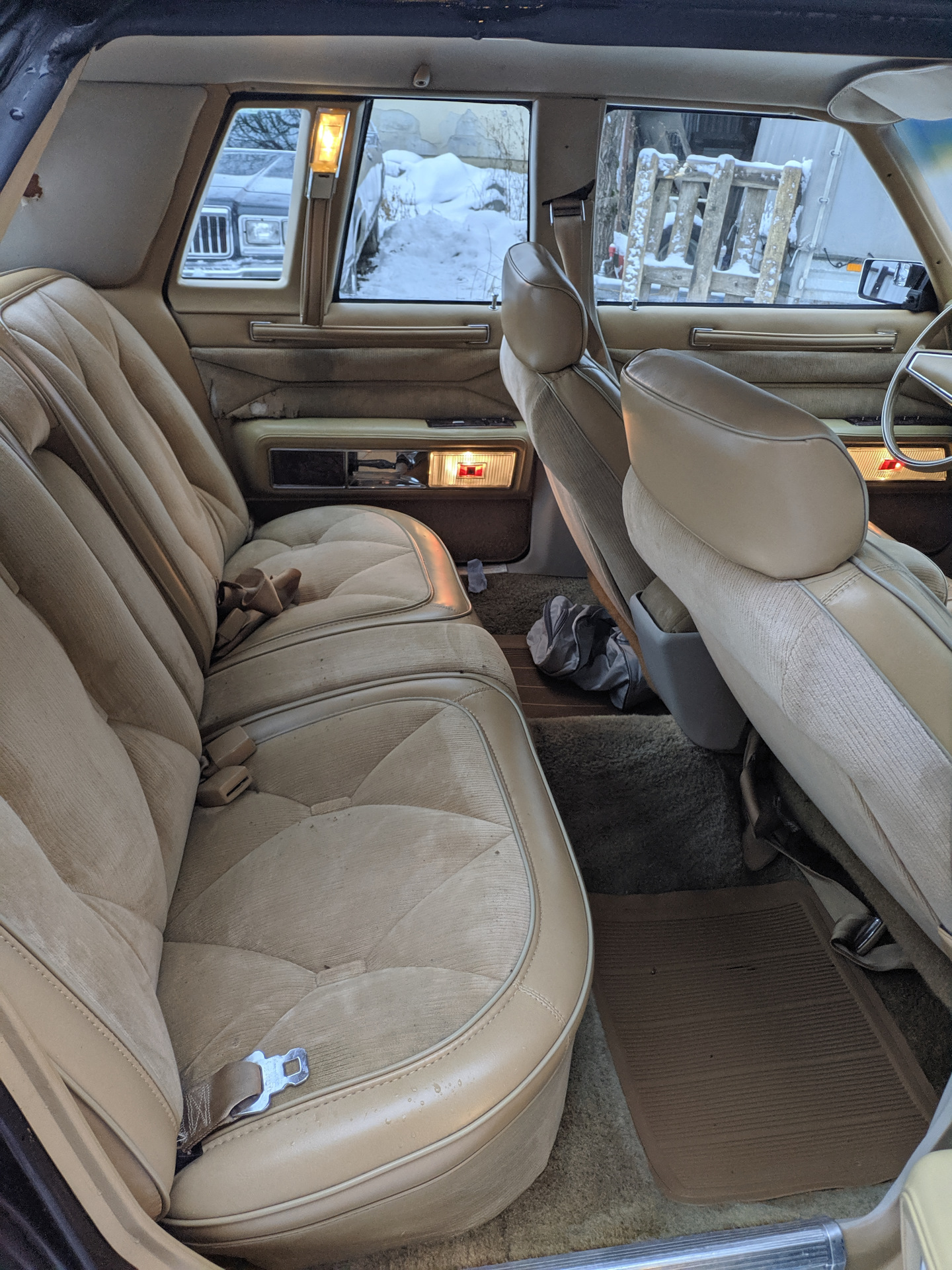 1. Знакомьтесь, Chrysler New Yorker 1979 — Chrysler New Yorker (10G), 5,2 л, 1979 года ...