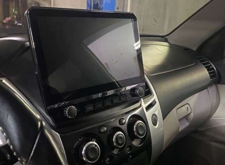 Новая магнитола эксклюзив — Mitsubishi Pajero Sport (2G), 3 л, 2013 ...