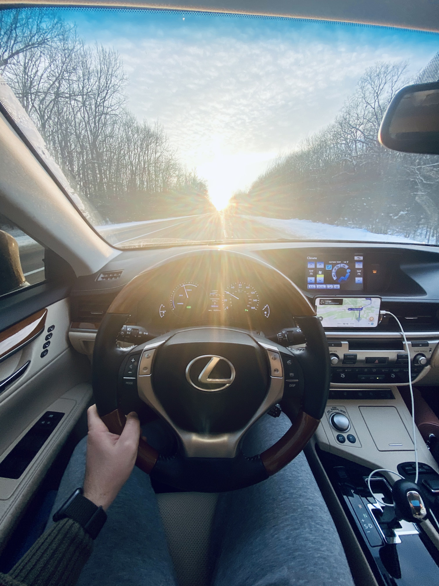 Первые эмоции от владения и вождения — Lexus ES (XV60), 2,5 л, 2013 ...