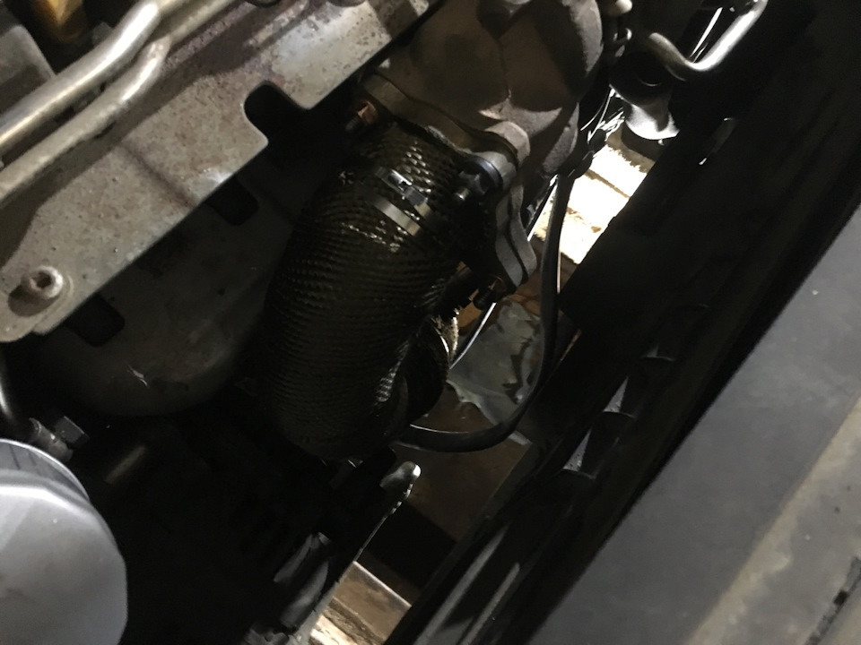 Установка даунпайпа 1.4 tsi CAXA 122 лс. + звук авто без выпуска ...