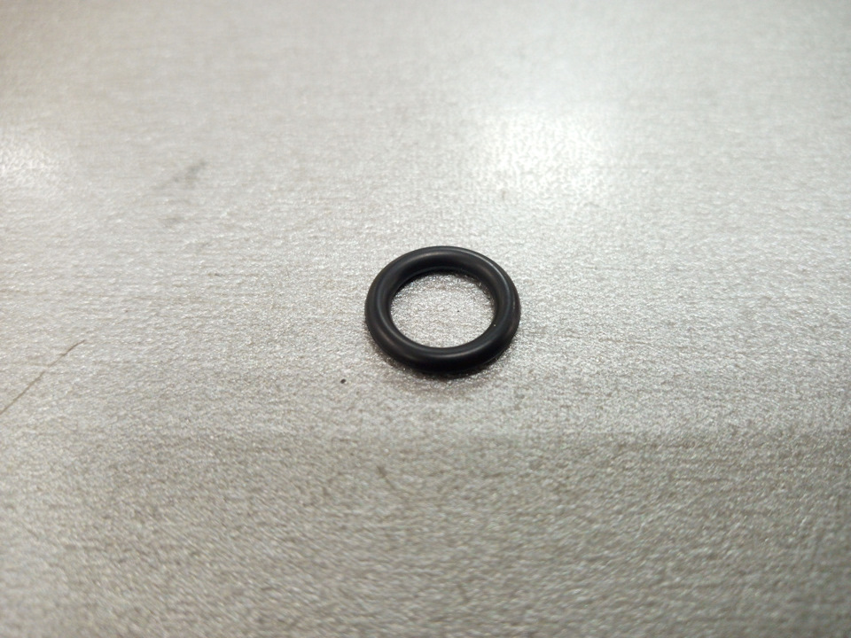 #889.Кольцо уплотнительное инжектора верхнее -90301-07024- ''OEM-Toyota ...