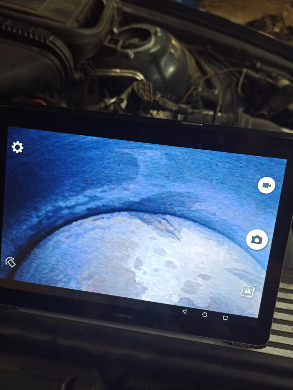 Замена подшипника кондиционера — Volvo XC60 (1G), 2,4 л, 2014 года ...