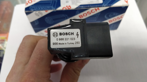 0986221023 КАТУШКА ЗАЖИГАНИЯ BOSCH | Запчасти на DRIVE2
