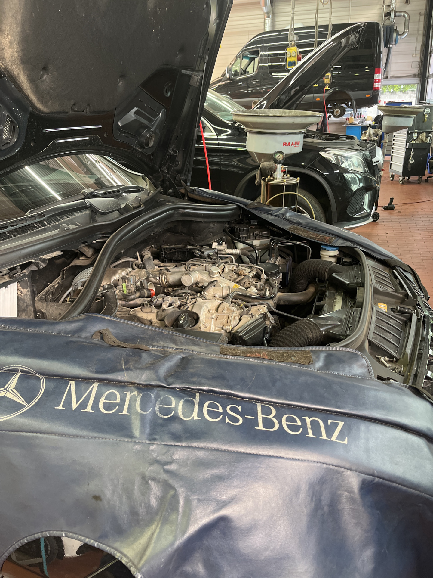 1️⃣ТО 1. — Mercedes-Benz M-Class (W166), 3 л, 2013 года | плановое ТО ...