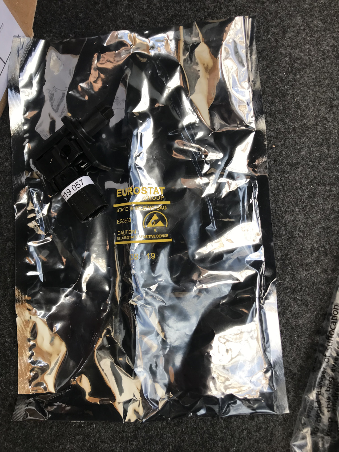 Пипка сигналки капота или как заткнуть орущую немку — BMW 5 series (E39 ...