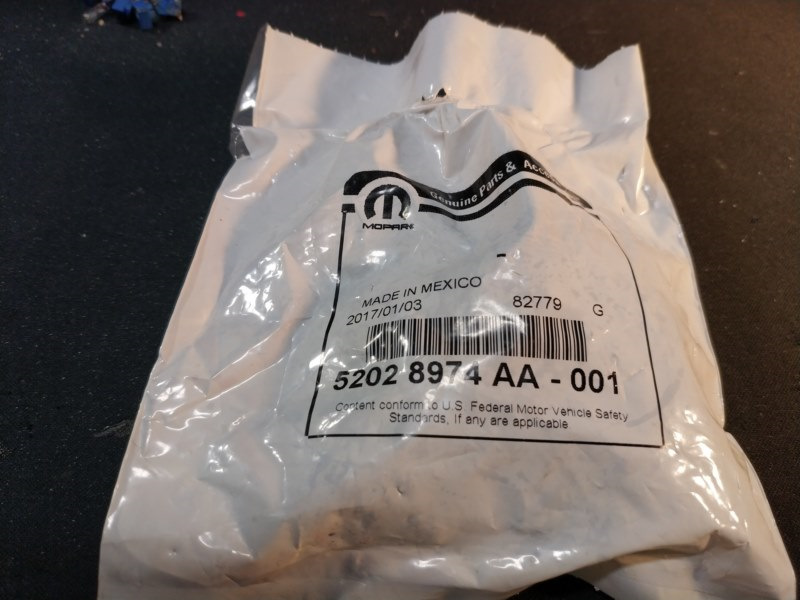 52028974AA Крышка радиатора Chrysler | Запчасти на DRIVE2