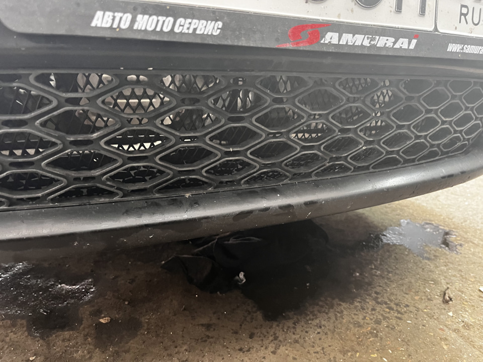 Замена радиатора кондиционера и установка доп радиатора акпп (Синяя ...