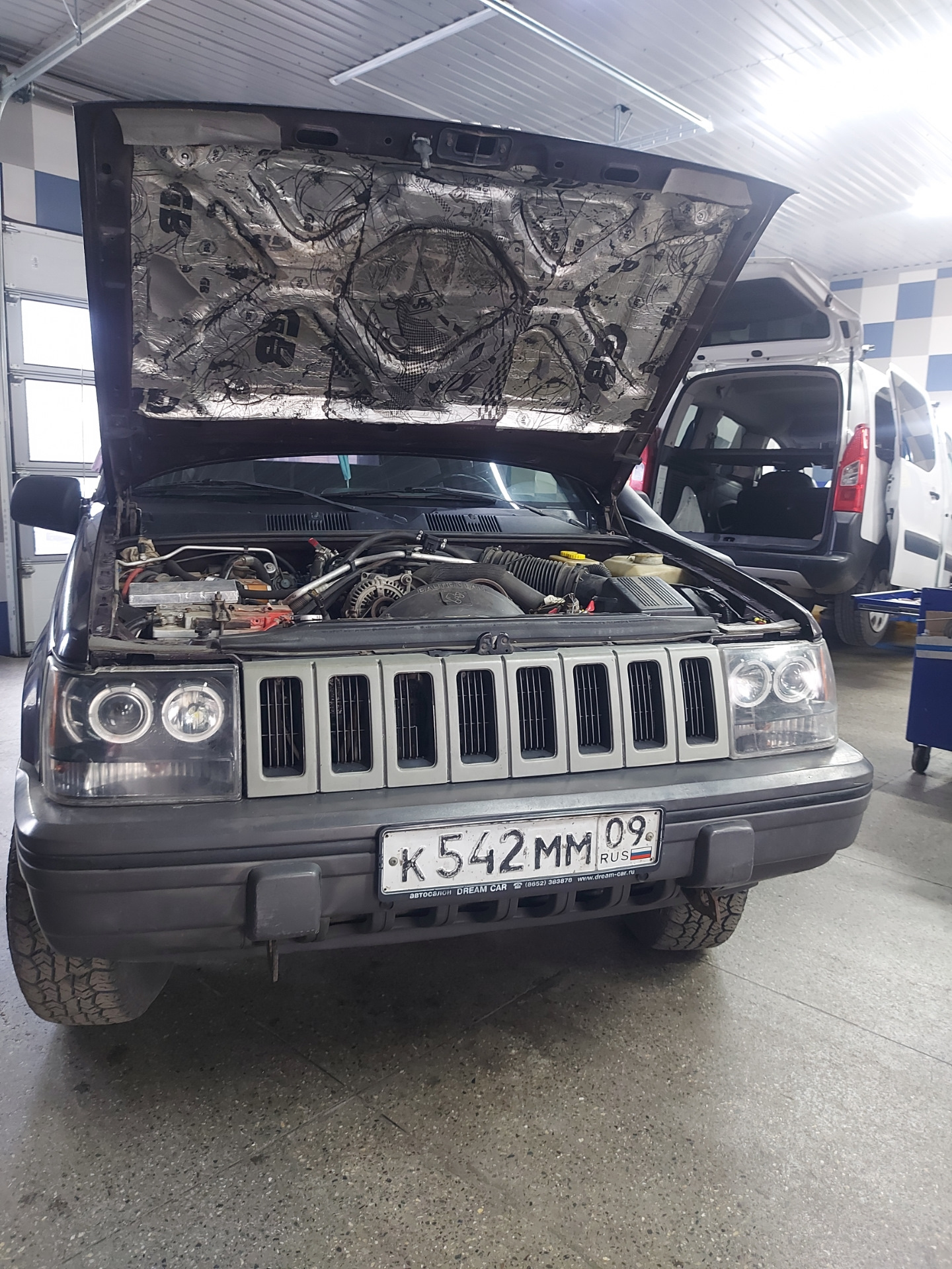 #83 форсунки — Jeep Grand Cherokee (ZJ), 5,2 л, 1993 года | плановое ТО | DRIVE2