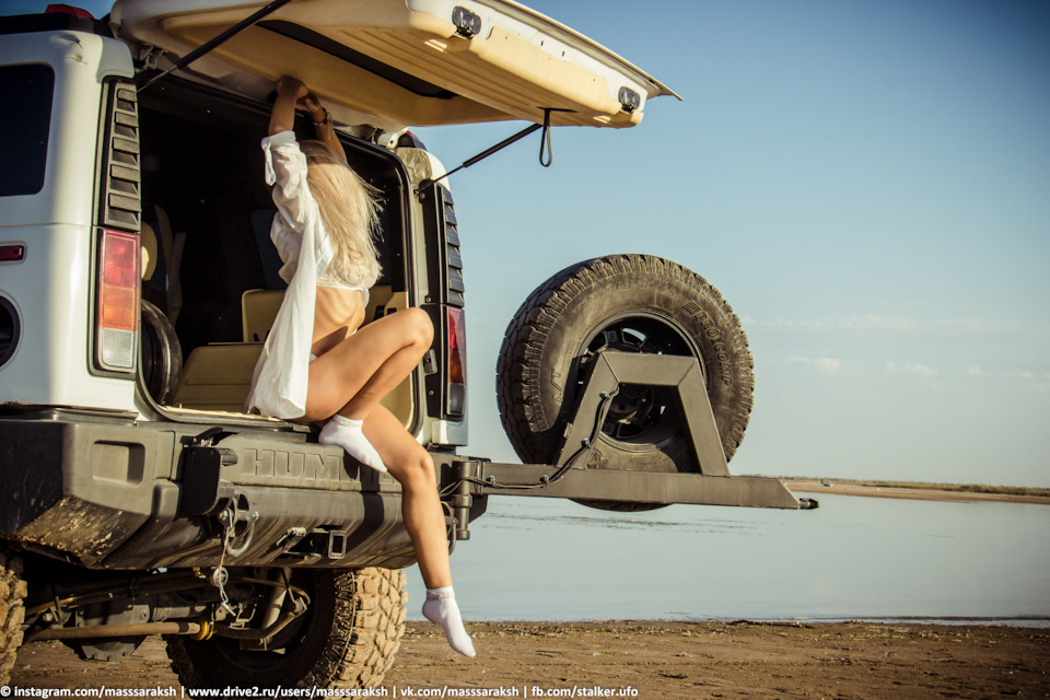 ХомякЪ и блондинка на пустынном пляже — часть 3 — Hummer H2, 6 л, 2004 года | фотография | DRIVE2