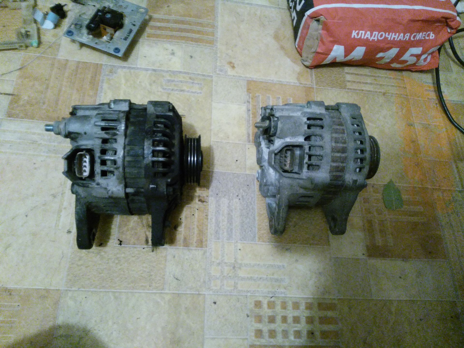 Загудел подшипник генератора — Mitsubishi Space Star (1998), 1,8 л ...