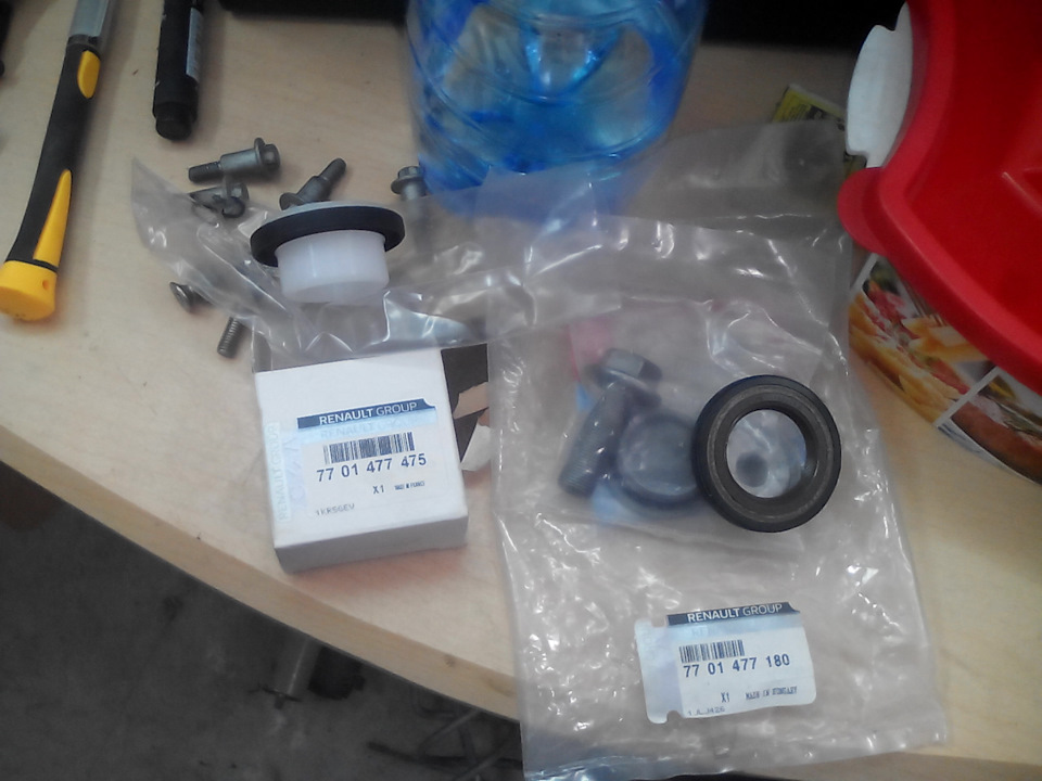 7701477180 Сальник распредвала RENAULT | Запчасти на DRIVE2