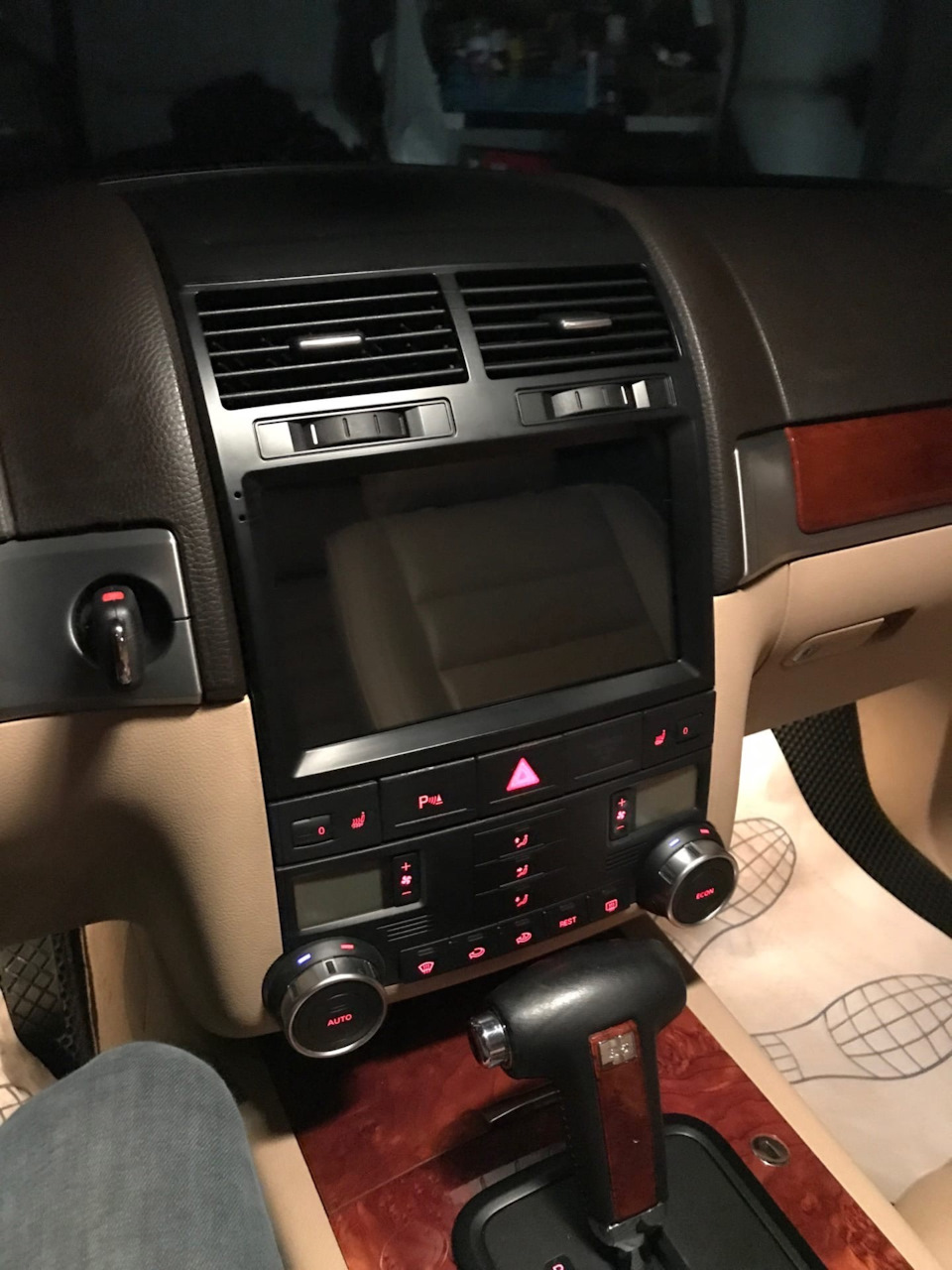 Магнитола TEYES X1 — Volkswagen Touareg (1G), 2,5 л, 2004 года ...