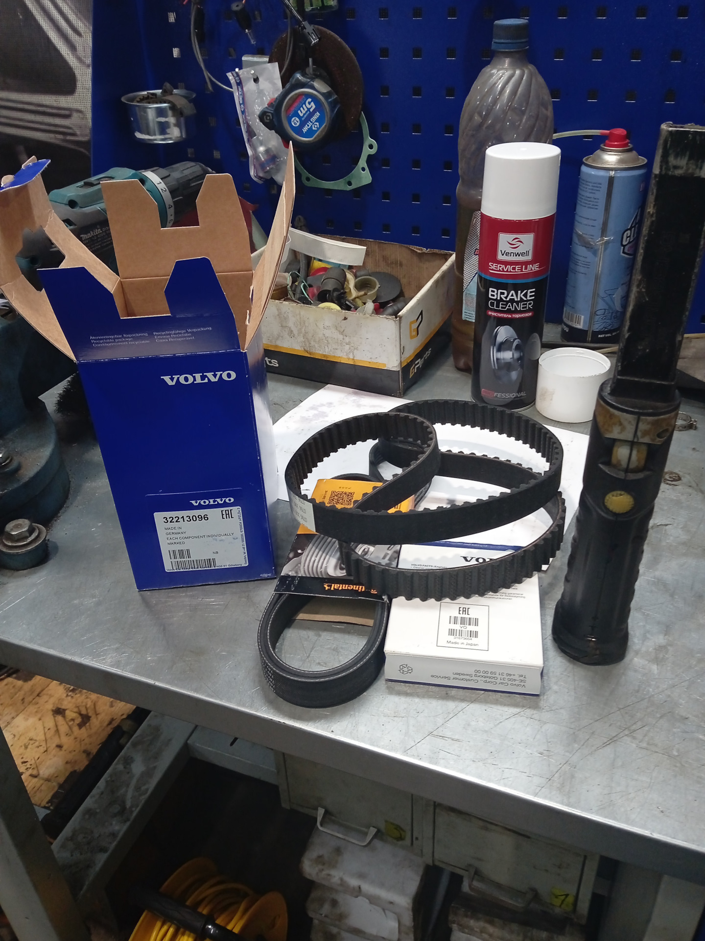 Замена ГРМ, ТО 80т км — Volvo V40 Cross Country, 1,5 л, 2016 года ...