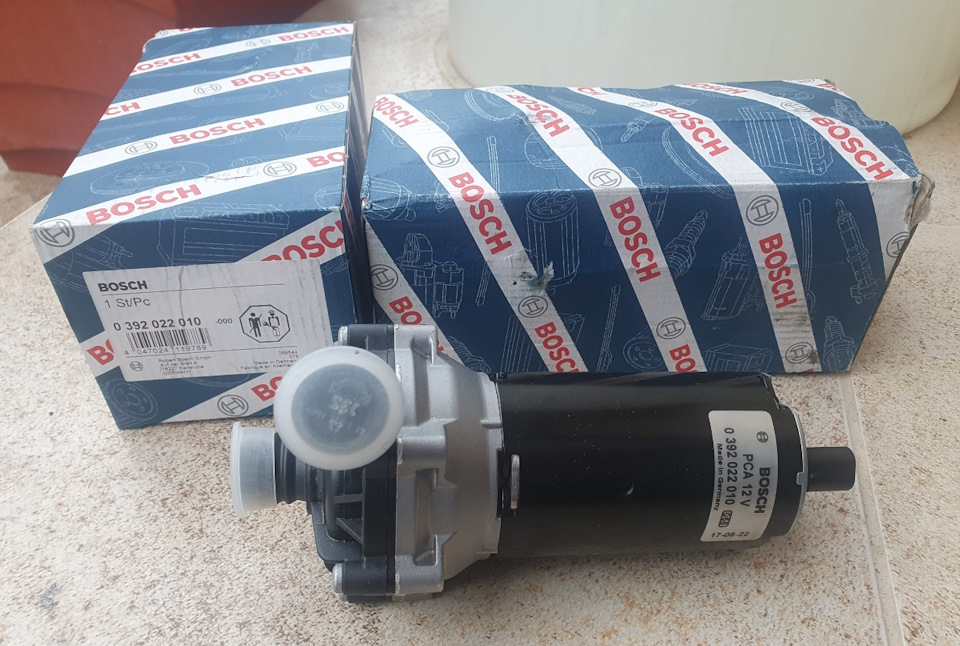 0392022010 Дополнительный водяной насос BOSCH | Запчасти на DRIVE2