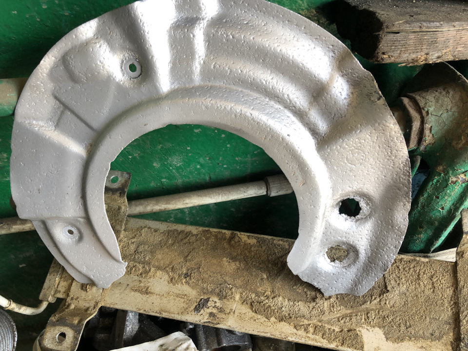 Термозащиты тормозных дисков — BMW 5 series Touring (F11), 2 л, 2015 ...