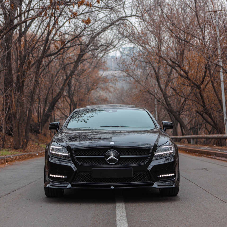 w218 CLS — Mercedes-Benz CLS (C218), 5 л, 2012 года | фотография | DRIVE2