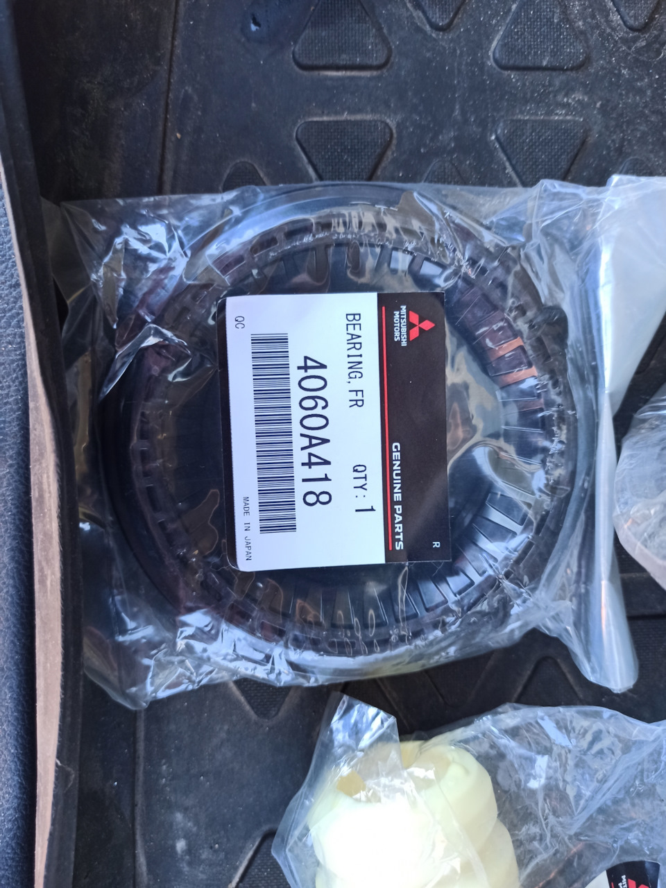 4060A418 ПОДШИПНИК СТОЙКИ ПОДВЕСКИ ПЕРЕДНЕЙ Mitsubishi | Запчасти на DRIVE2