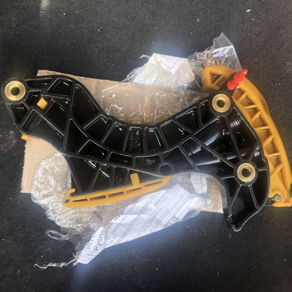 Замена натяжителя масляного насоса. Треск на горячую — Mercedes-Benz E ...