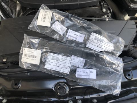 51717402082 Решетка от листьев П BMW | Запчасти на DRIVE2