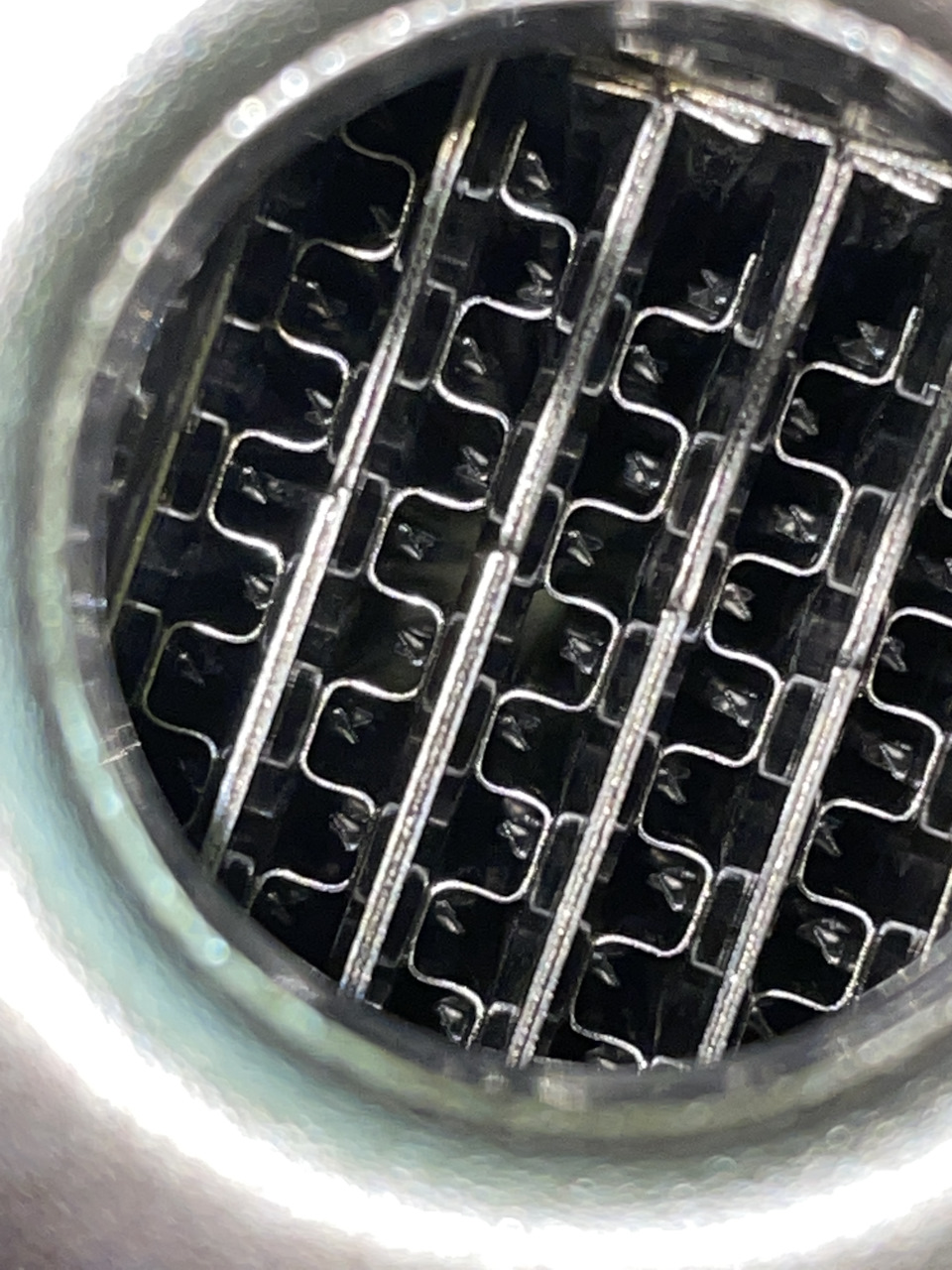 EGR … чистка — Toyota Prius Alpha, 1,8 л., 2015 года | плановое ТО | DRIVE2