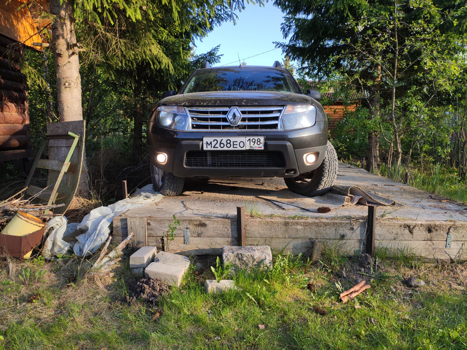 Переварил резонатор и заменил лампы в ПТФ — Renault Duster (1G), 2 л ...