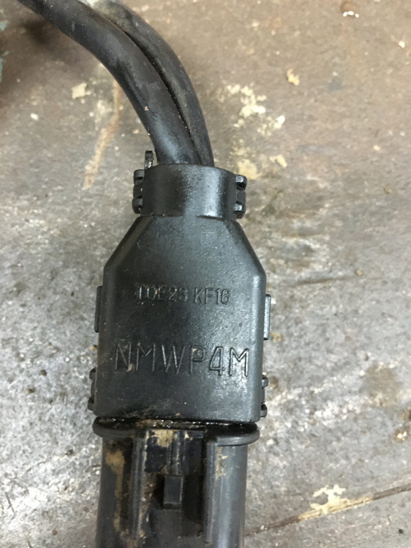 Замена датчика импульсов АКПП — Hyundai Getz, 1,4 л, 2007 года ...