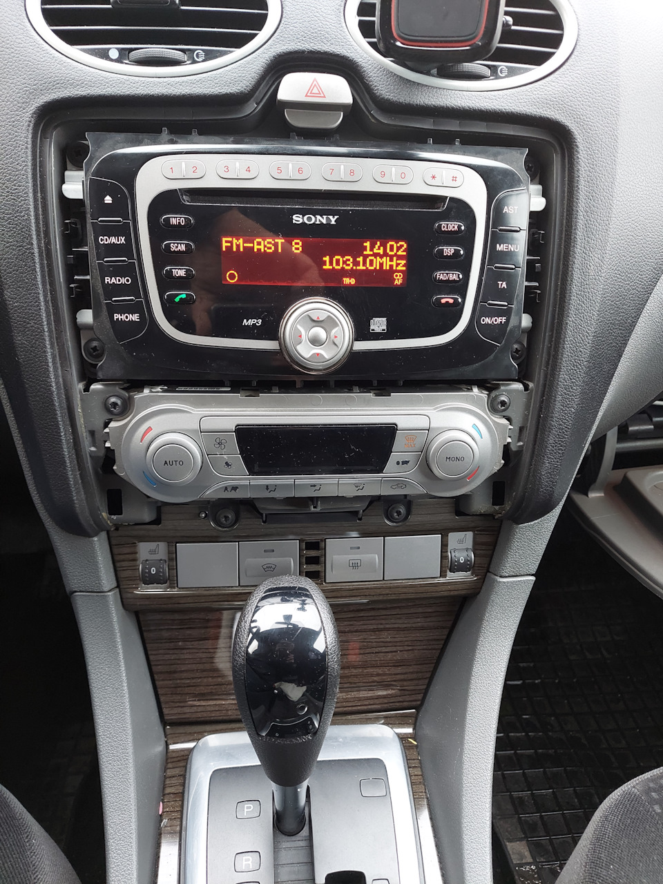 Bluetooth к штатной магнитоле — Ford Focus II Hatchback, 2 л., 2009 ...