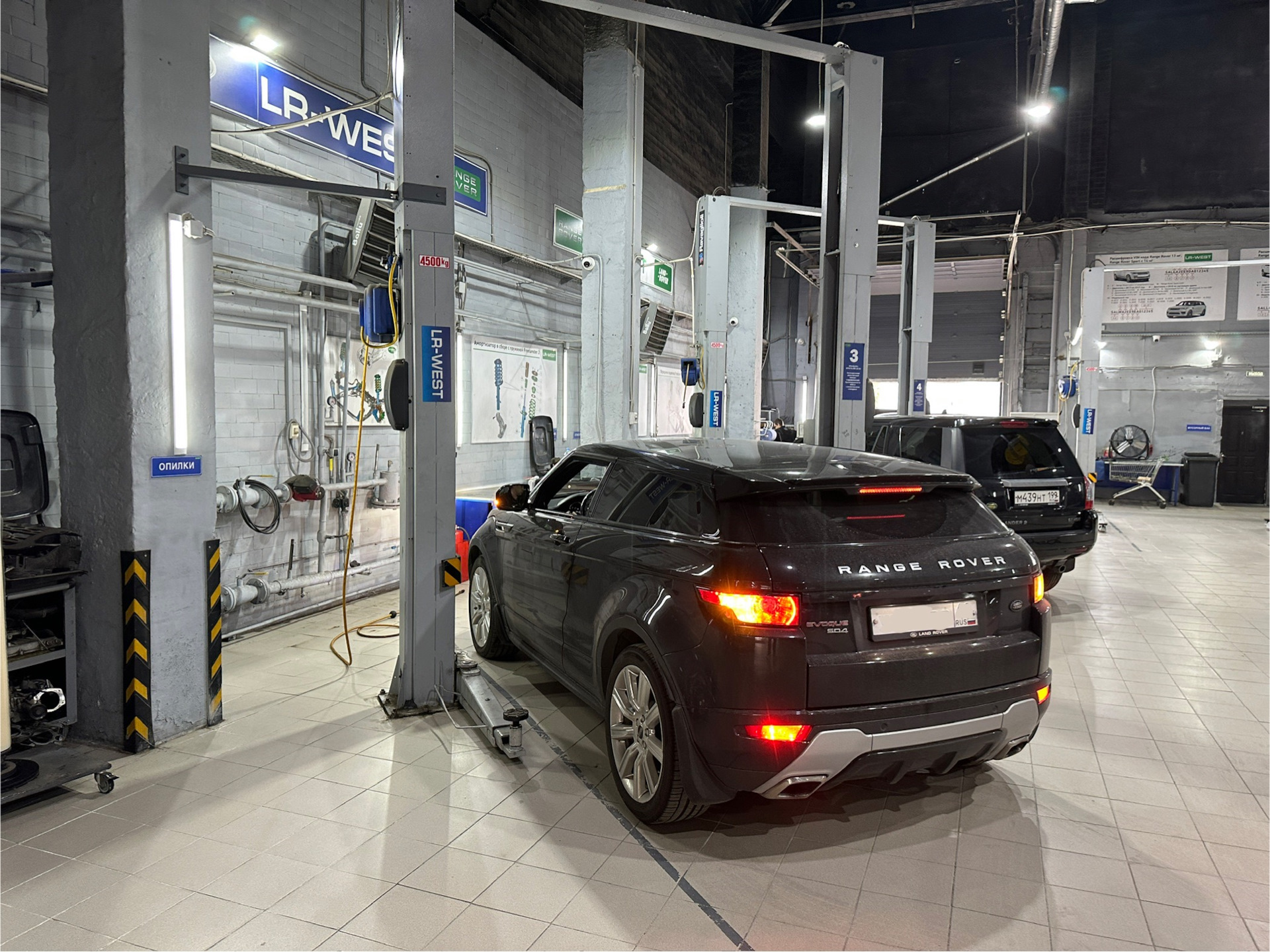 Большое ТО: ГРМ+ролики и передняя подвеска в идеал — Land Rover Range ...