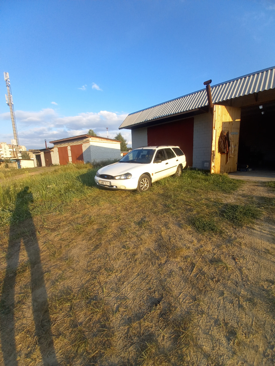 Тормозная трубка. Тормоза, подтекало. — Ford Fusion, 1,4 л, 2007 года ...