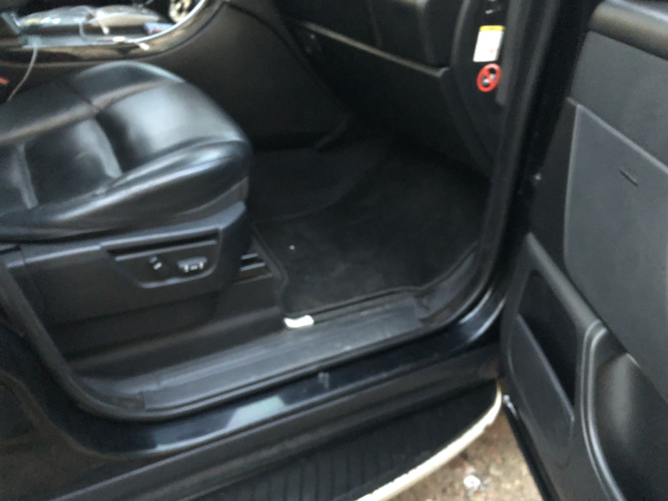 Накладки на пороги — Land Rover Range Rover Sport (1G), 3,6 л, 2008 ...