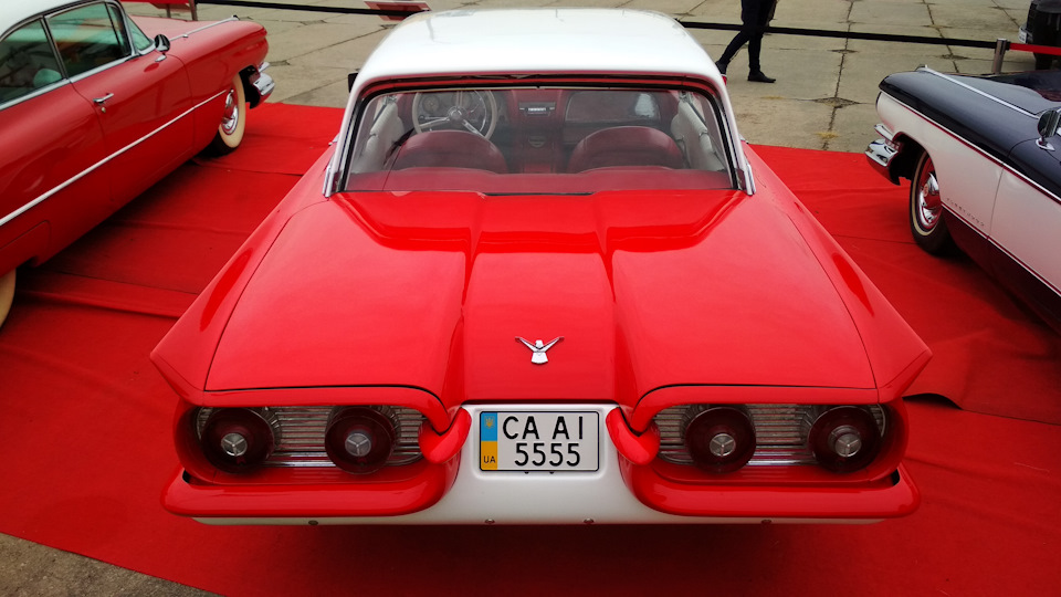 Крепёж — BMW X5 (E70), 3,5 л, 2012 года | аксессуары | DRIVE2