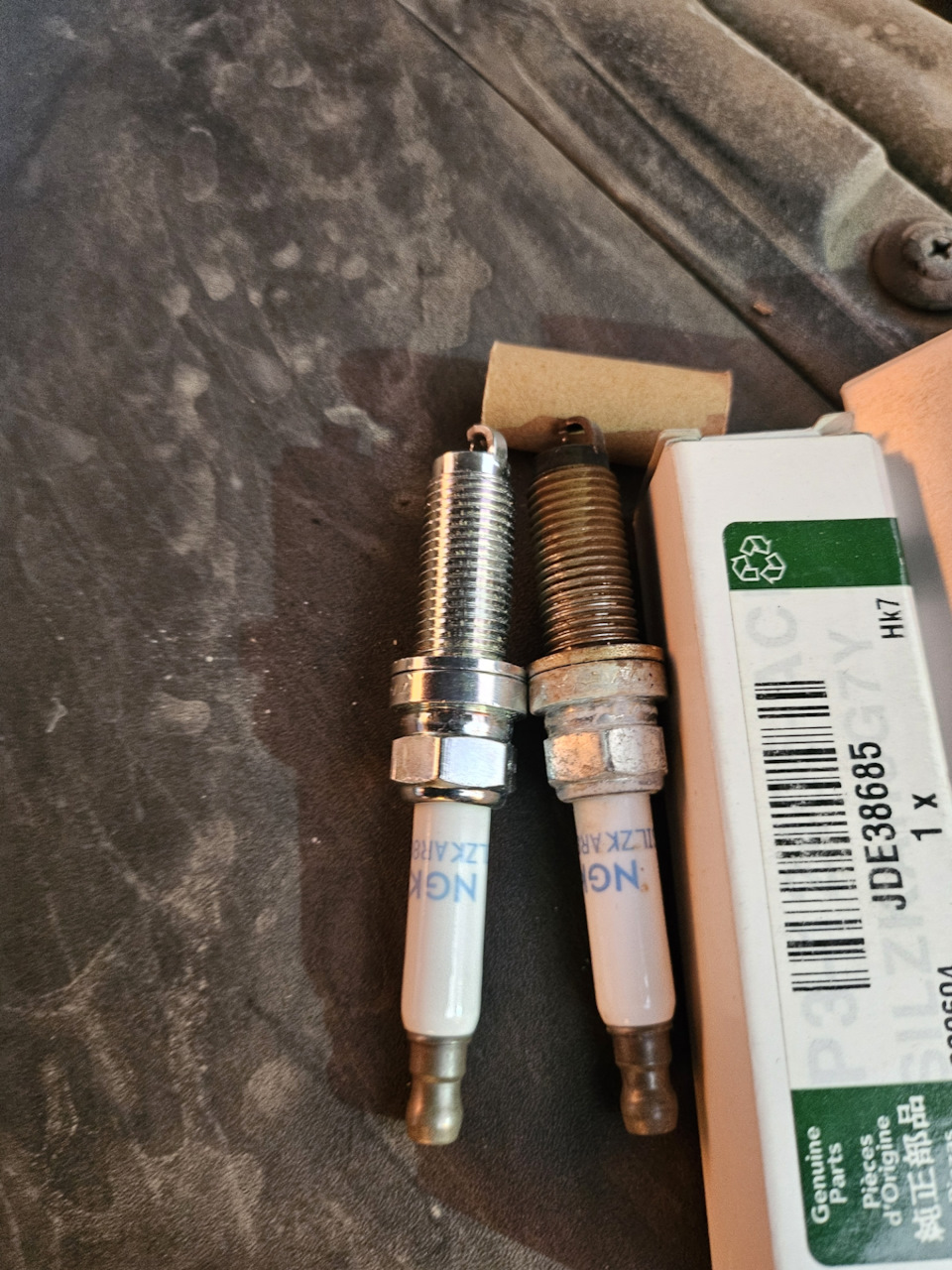 JDE38685 СВЕЧА ЗАЖИГАНИЯ Jaguar Land Rover | Запчасти на DRIVE2