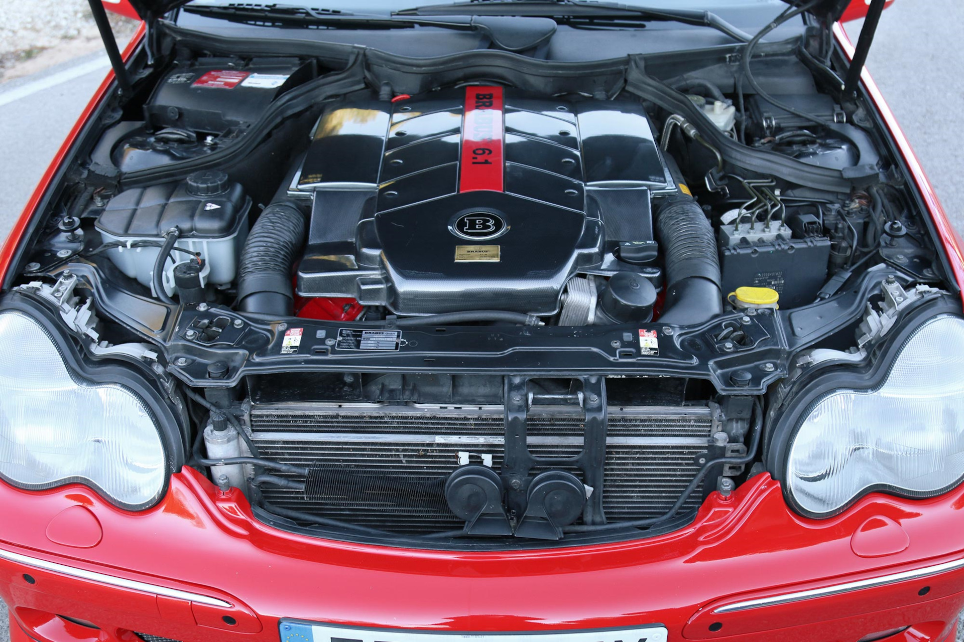 w203 Brabus CV8 6.1 — Успеть на маникюр! — «История автомобилестроения ...