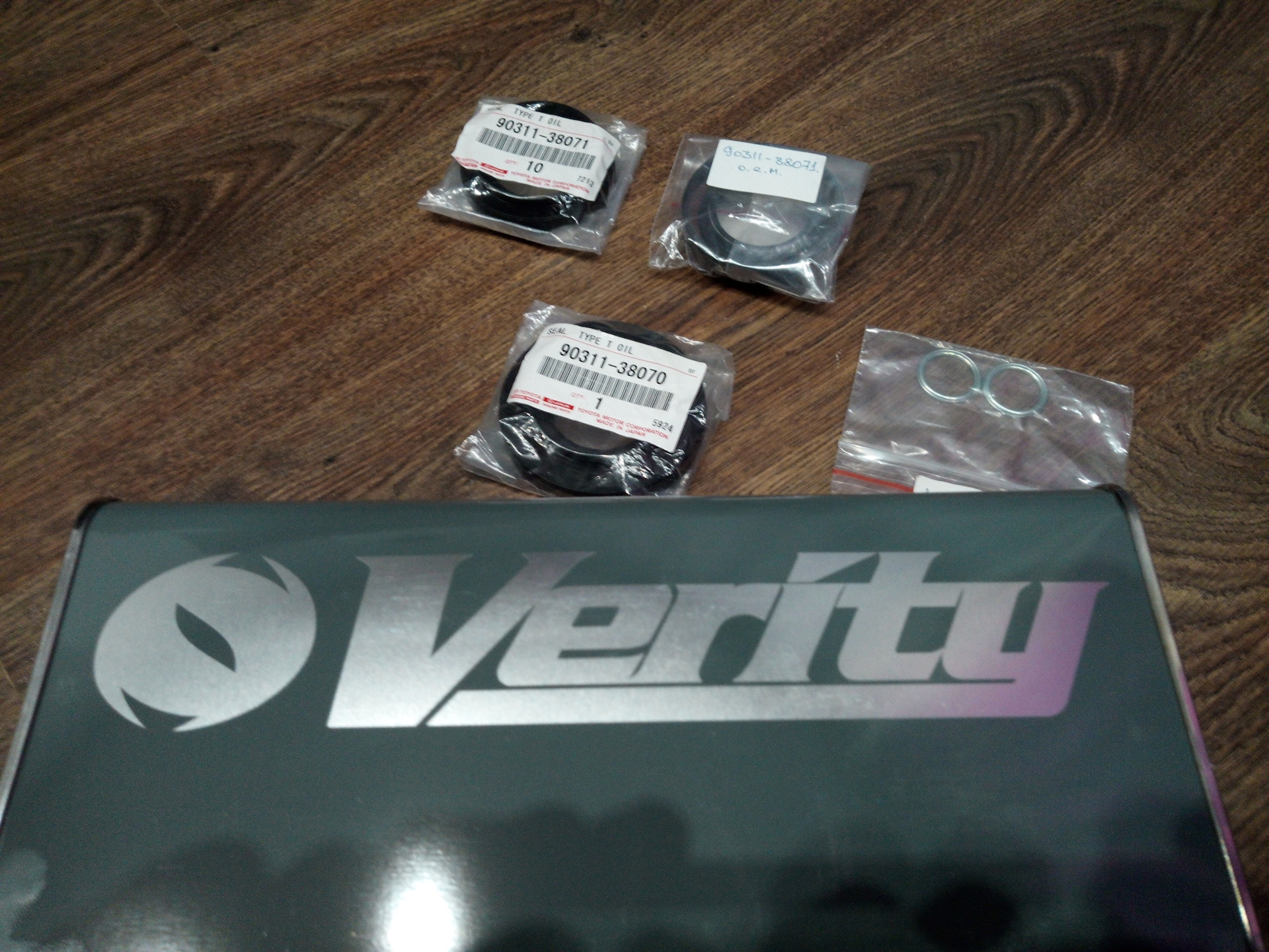 #24.Обслуживание заднего редуктора. — Toyota Mark II Blit, 2 л, 2002 ...