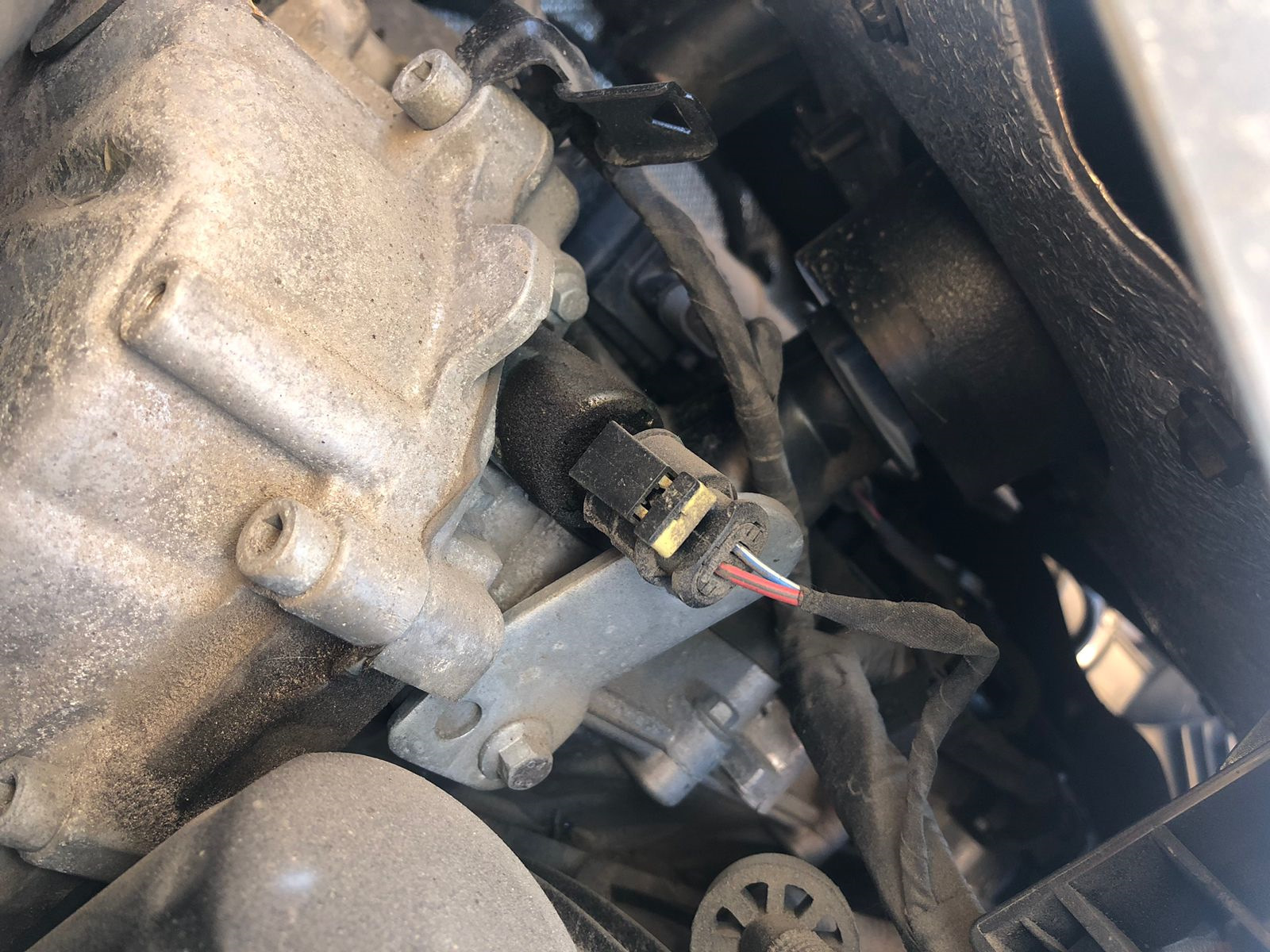 Гарантийный случай №3 (ремонт VVT и окрас) + ТО — Haval F7x (1G), 2 л ...