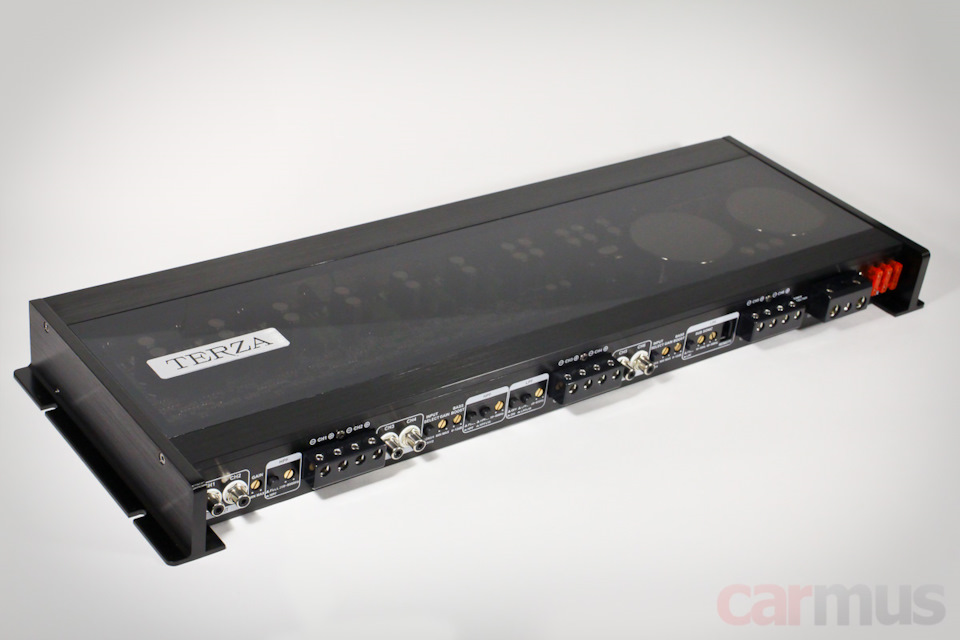 В центре внимания. Тест 6-канального усилителя Kicx Terza AB6 — DRIVE2