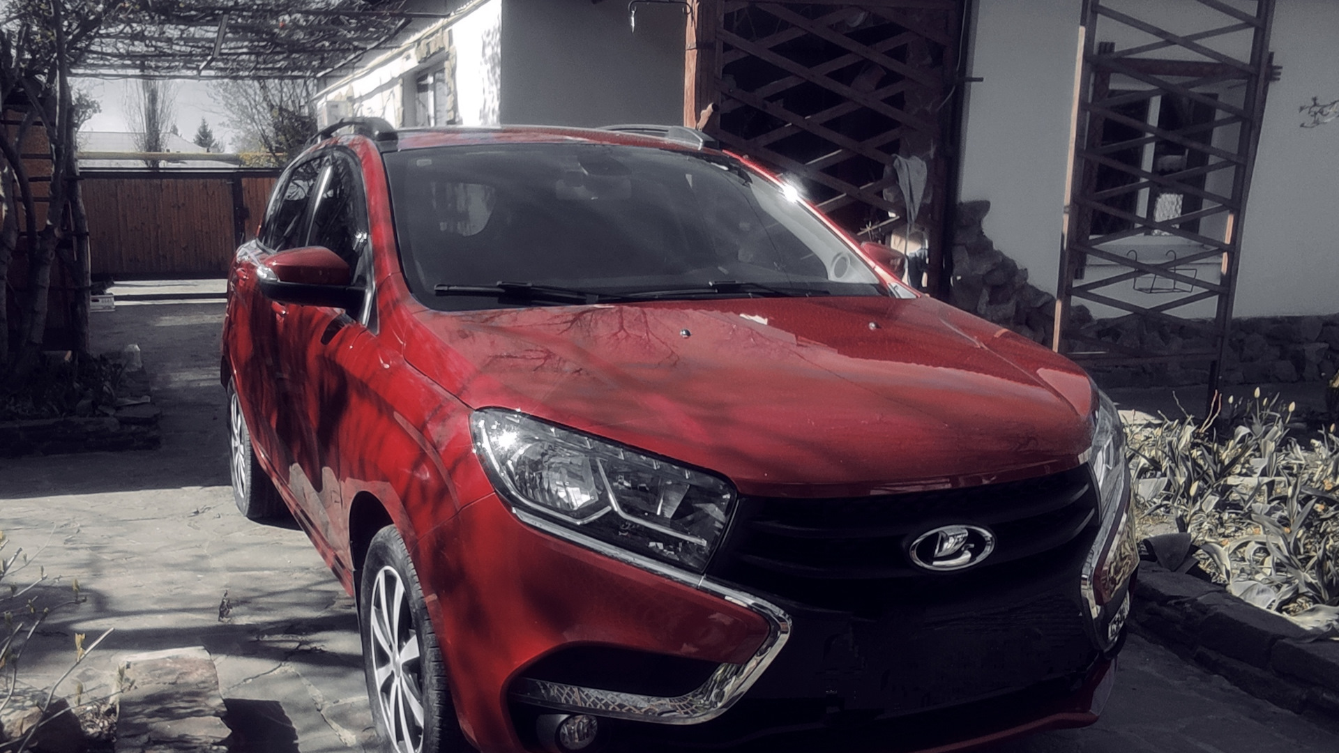 Lada XRAY 1.8 бензиновый 2017 | на DRIVE2