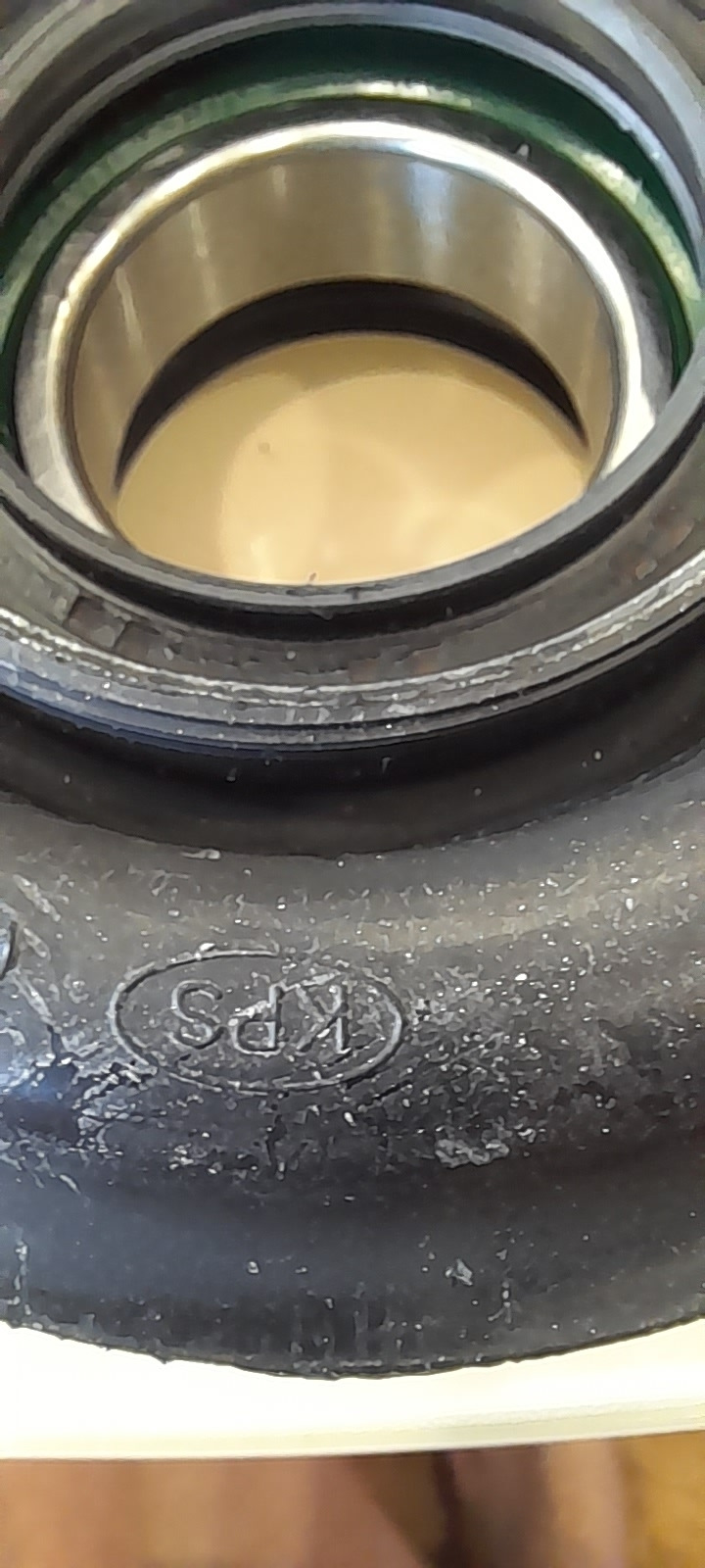 49575-2P000 Подшипник подвесной. — KIA Sorento (2G), 2,2 л, 2012 года ...