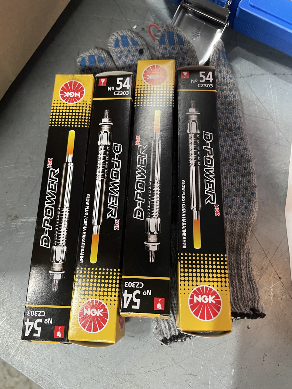 CZ303 Свеча накаливания 7865 NGK | Запчасти на DRIVE2