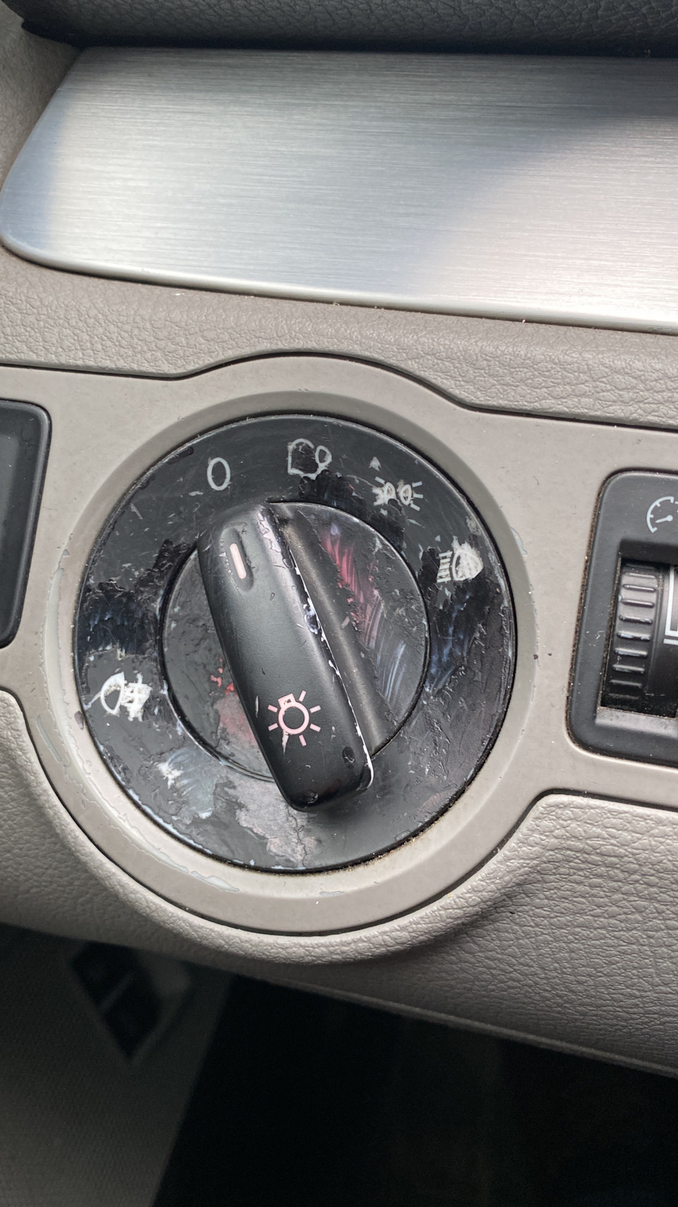 Переключатель света — Volkswagen Passat B6, 2 л, 2006 года | запчасти ...