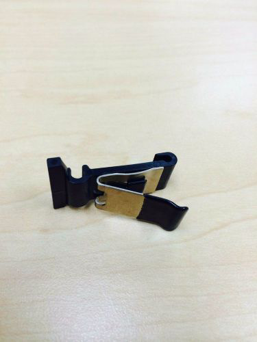 Пружина лючка топливного бака — Toyota Camry (XV50), 2,5 л, 2016 года ...