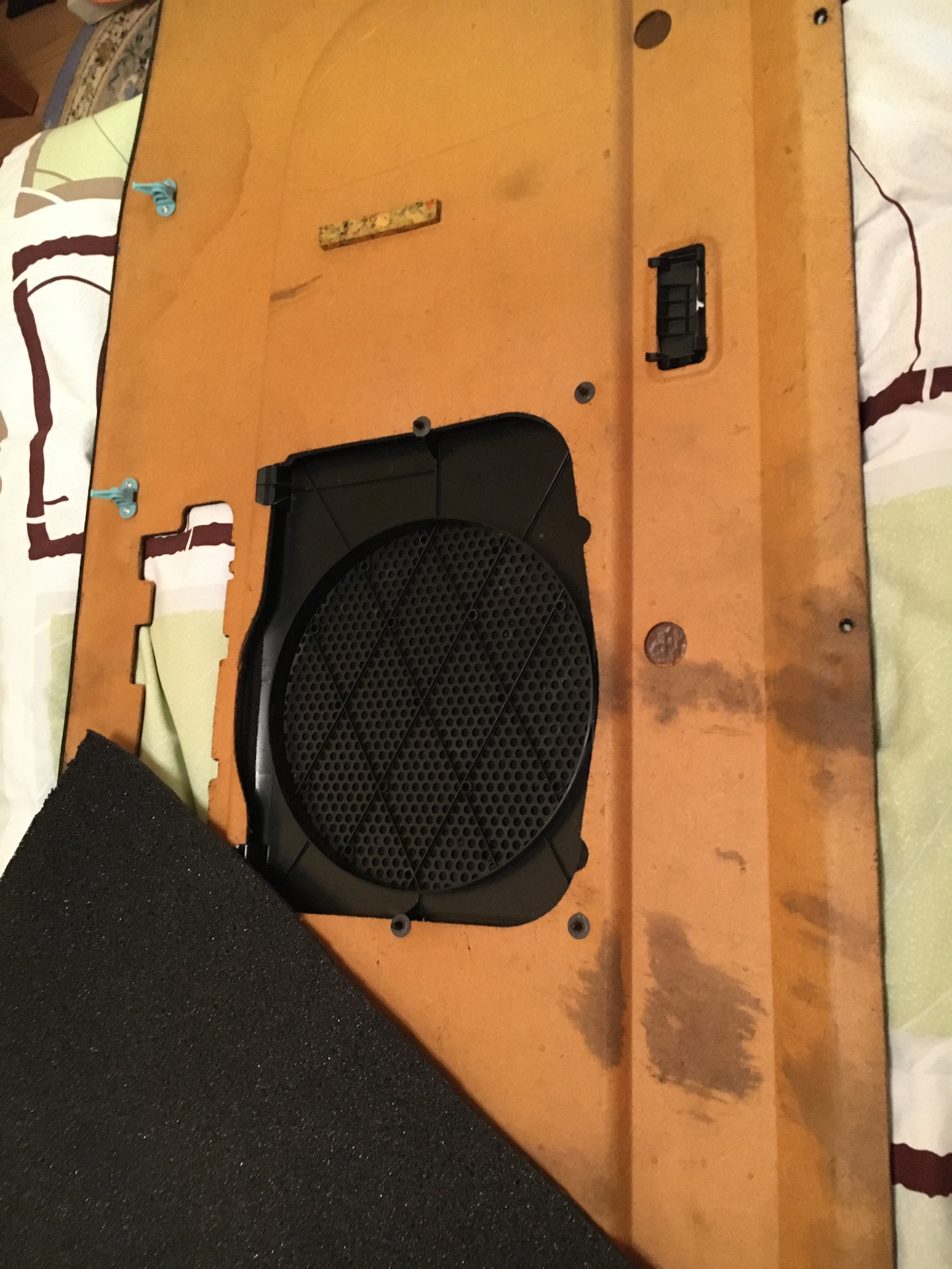 Сборка салона ч.1 (потолок, люк, боковые накладки, задняя полка ...