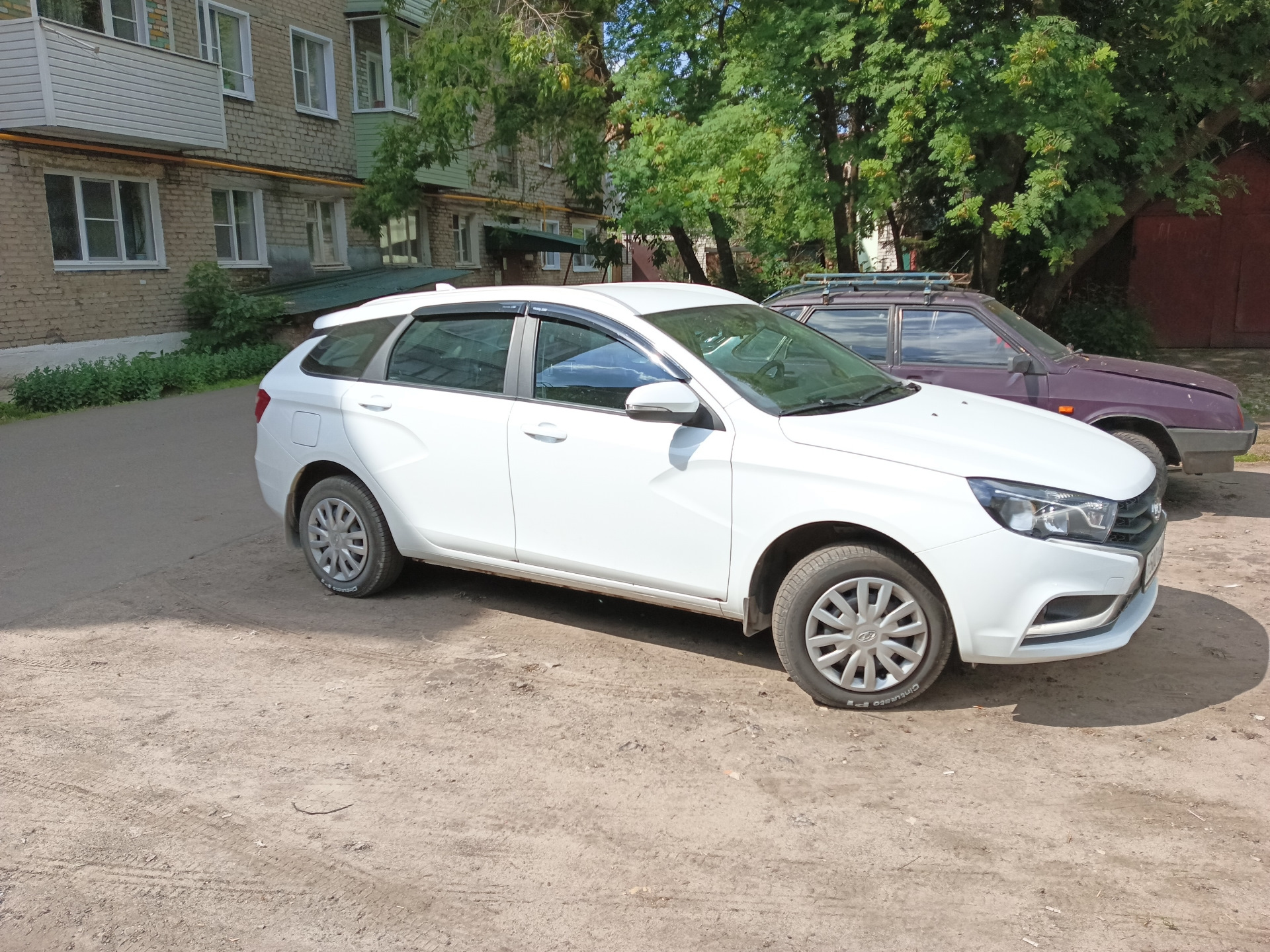 Какие поперечины купить? — LADA Vesta SW, 1,6 л., 2022 года ...