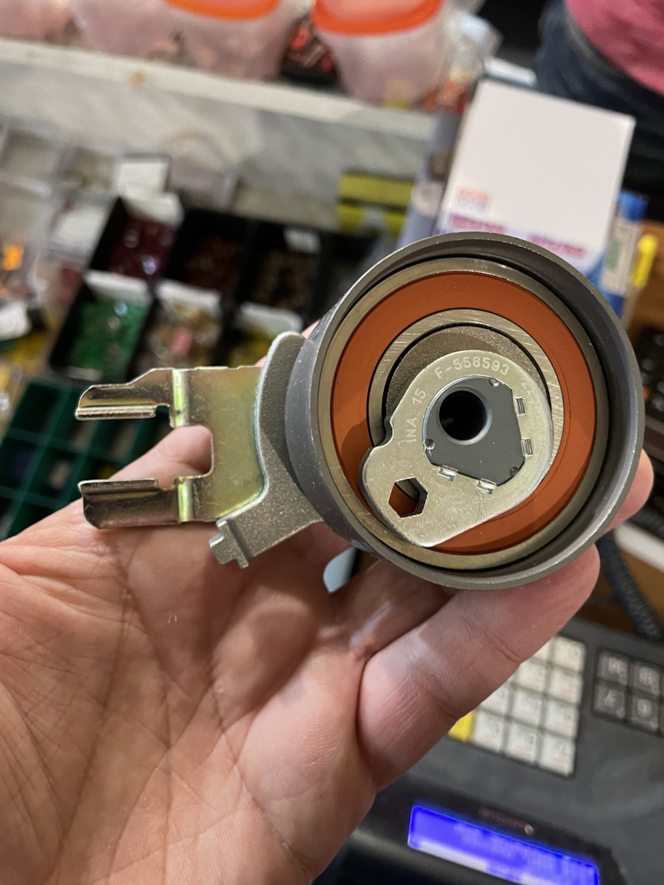 Замена ГРМ — Volvo XC90 (1G), 2,5 л, 2005 года | плановое ТО | DRIVE2