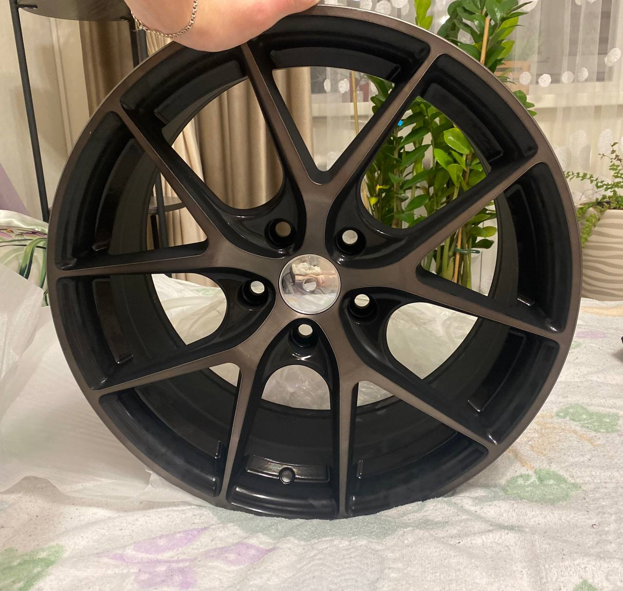 Подготовка к теплу. Диски HRE R17 — Opel Astra H GTC, 1,8 л, 2008 года | колёсные диски | DRIVE2